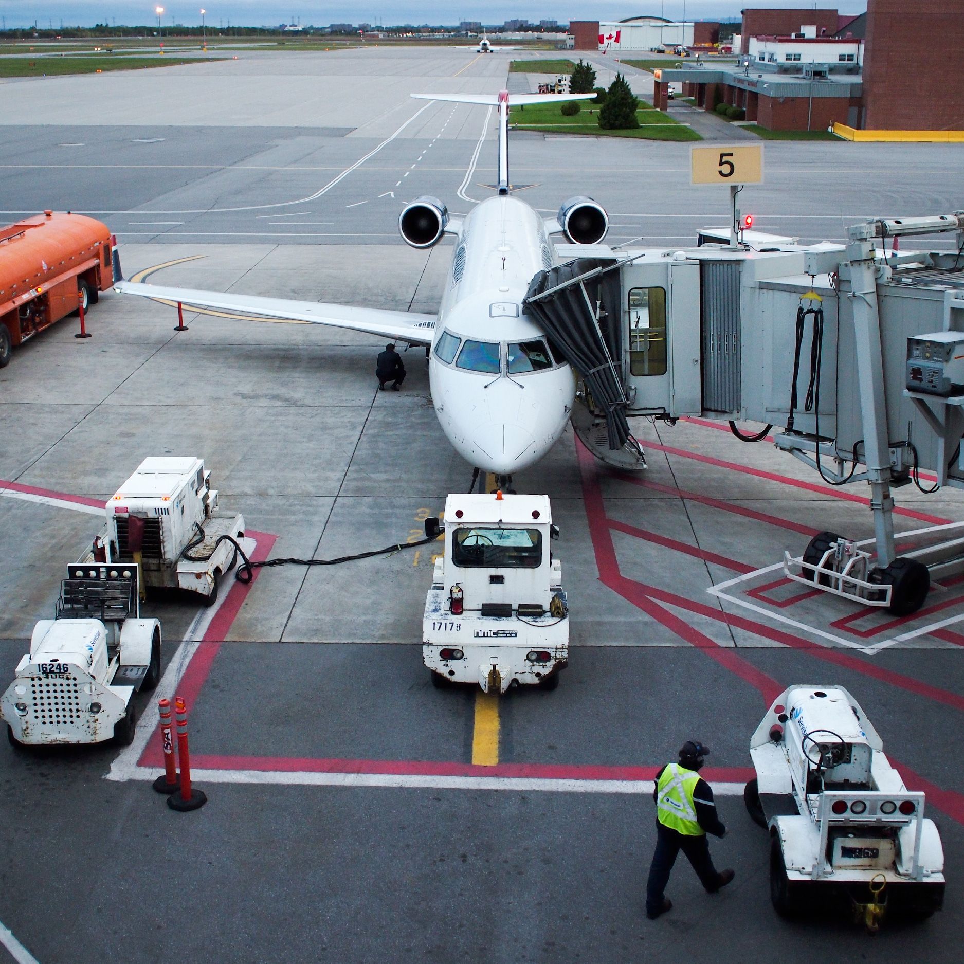 Electrical Controls for Airport Ground Handling | c3controls - c3controls